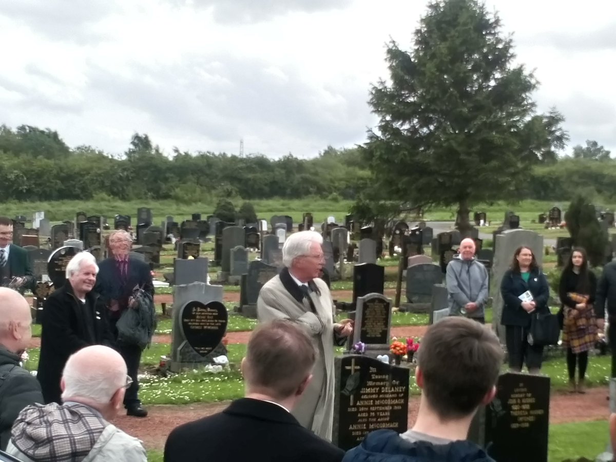 Hundreds gather to celebrate the life and times of Celtic legend Jimmy ...