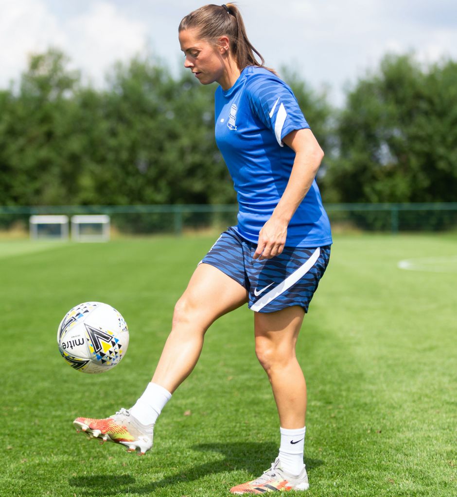 Shock as Celtic FC Women’s star player Lisa Robertson signs for ...