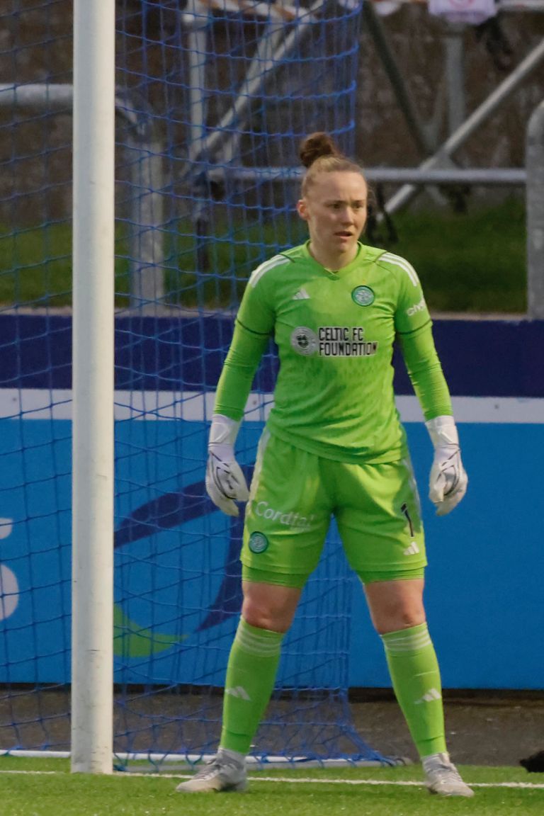Chloe Logan signs a new three-year deal at Celtic