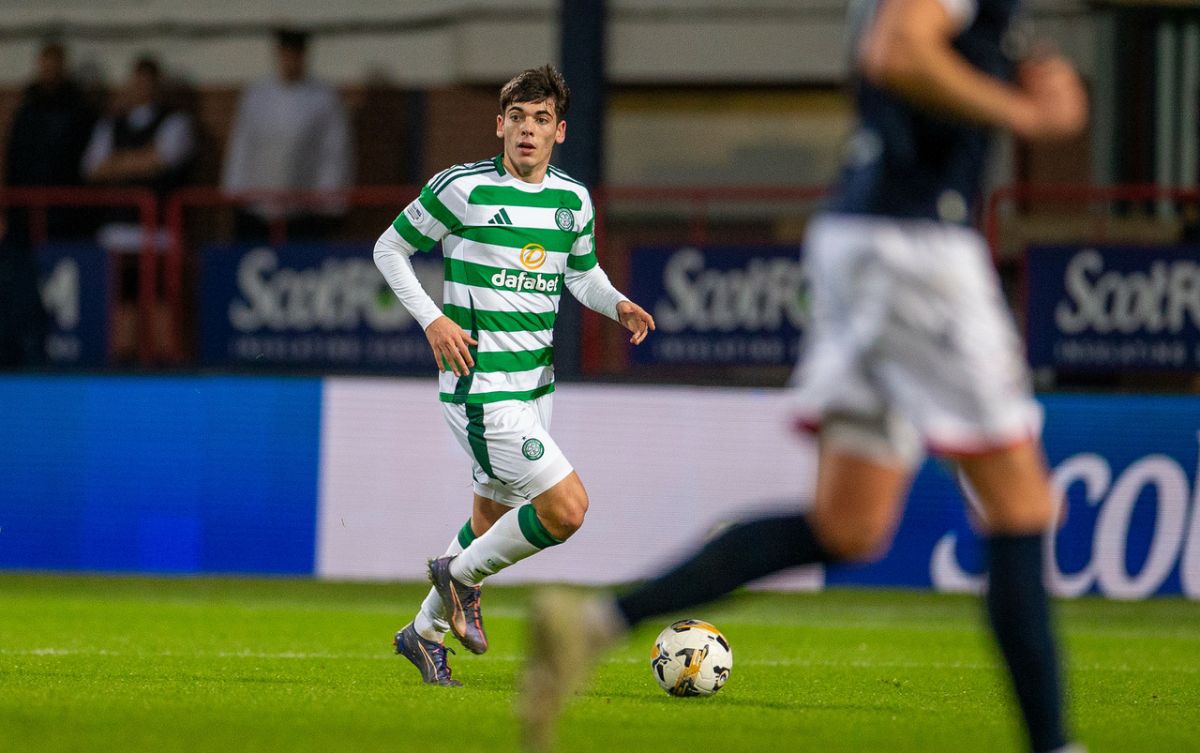 Alex Valle says his Celtic goodbyes, as €6m summer price tag revealed