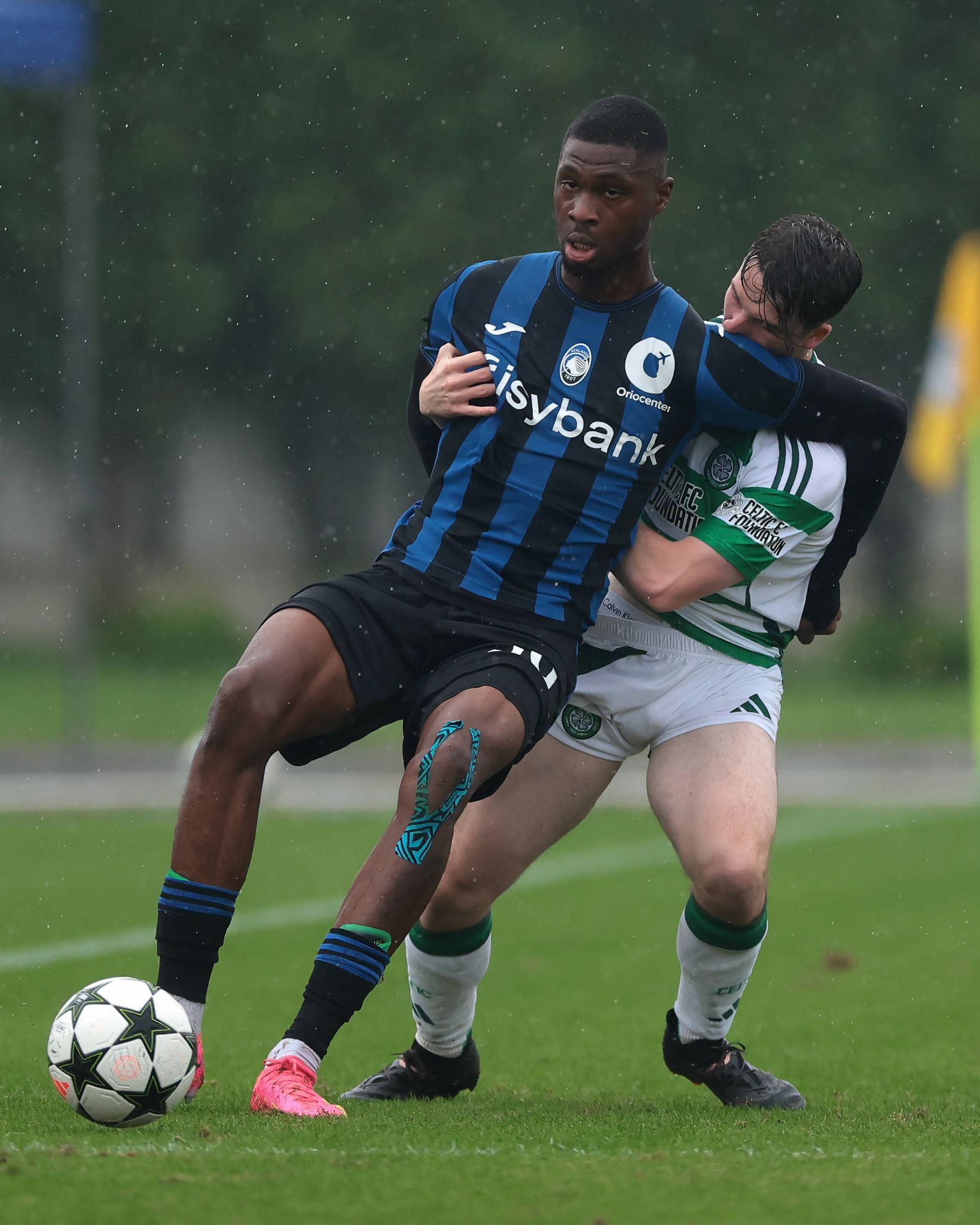 Hearts sign Celtic midfielder Aiden Haddow